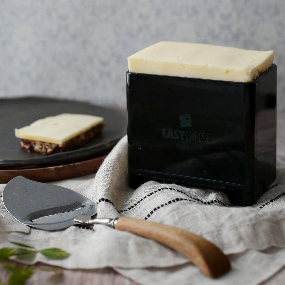 EasyCheese® Osteklokke Original - Svart - Genial oppbevaring til ost